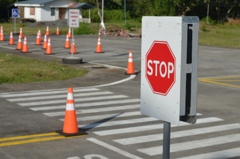 Essential Traffic Control Devices Guide | GTS